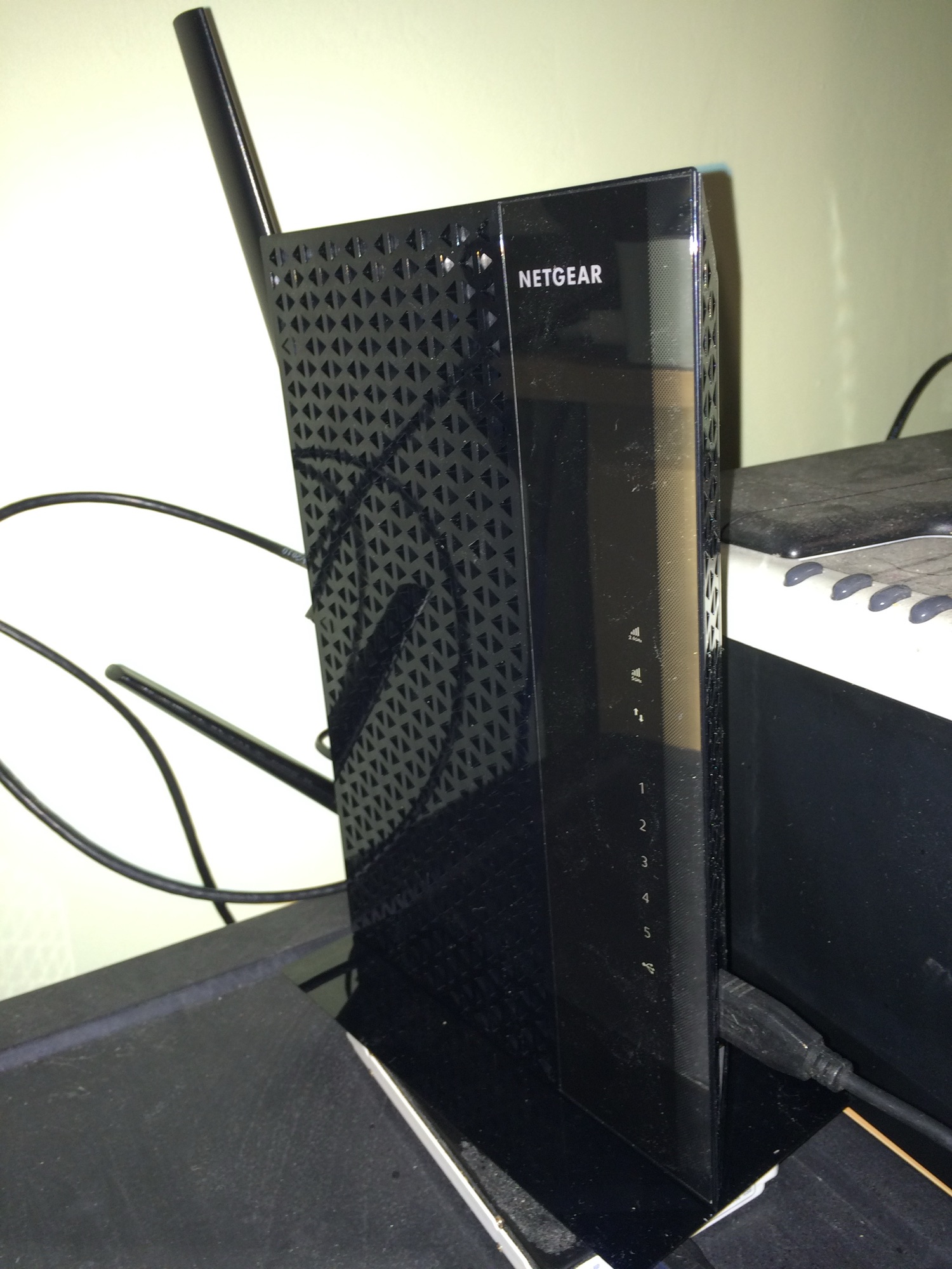 Netgear Nighthawk EX7000 review - Neil Turner's Blog